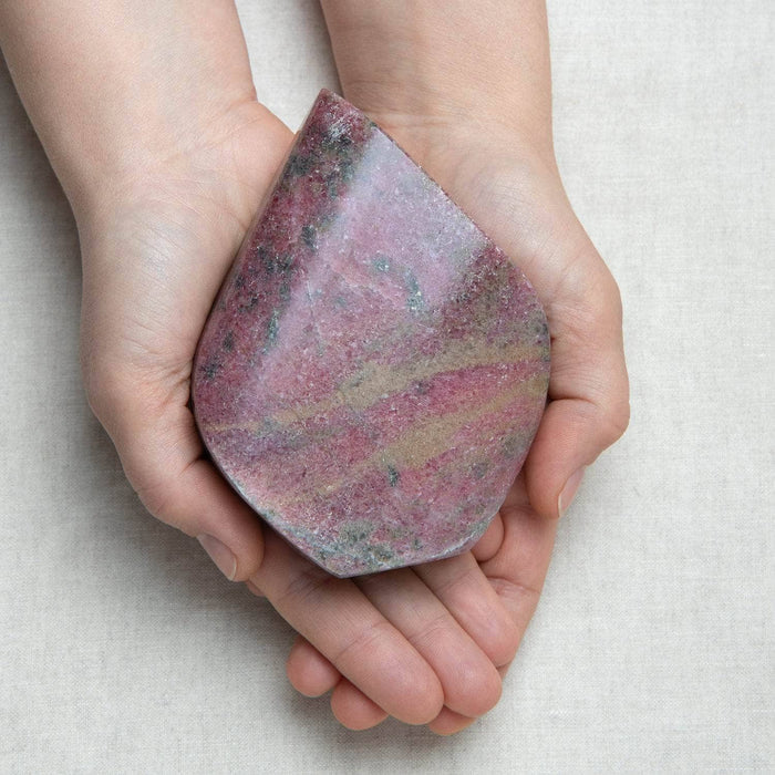 Magenta stone name store