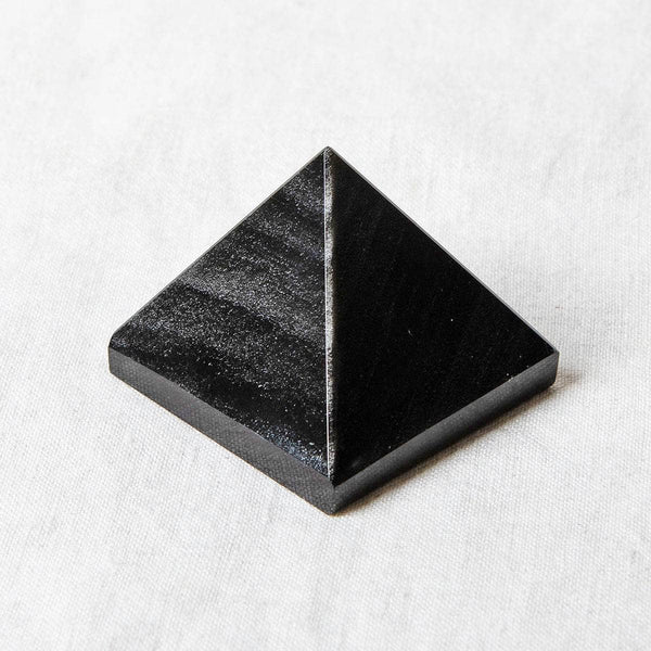 Silver Obsidian Pyramid: A Majestic Emblem of Power and Intrigue